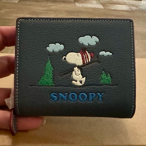 Coach | Bags | Coach X Peanuts Snap Wallet With Snoopy Ski Motif In ...